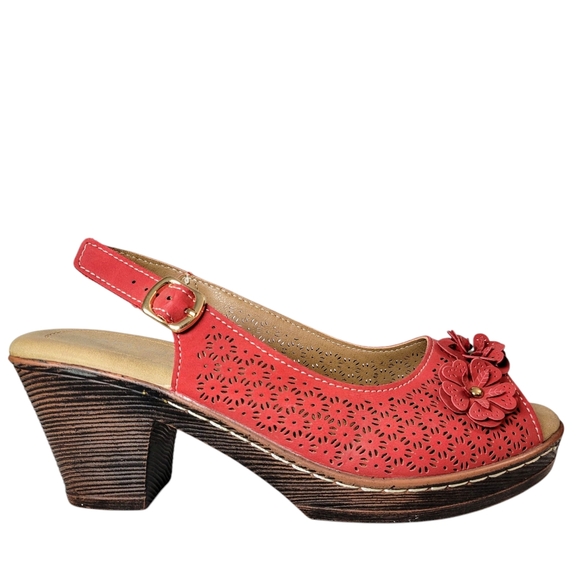 Spring Step | Shoes | Patrizia By Spring Step Red Deedee Sandals Size ...